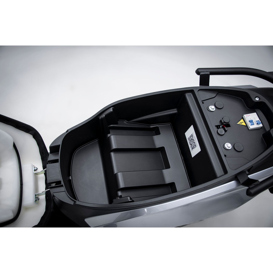 ZT-38 T9 ZTECH Elektromos Robogó 2600W 72V 23 Ah grafén-fekete ...